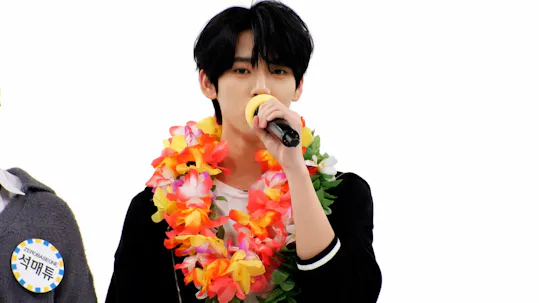 Weekly Idol | Watch Korean Series Online - KOCOWA+