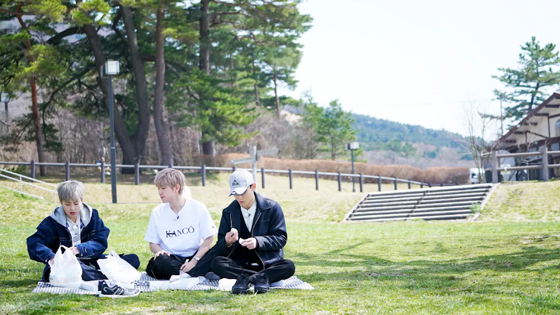 EXO's Travel the World On a Ladder - CBX in Japan | Watch Korean Series ...