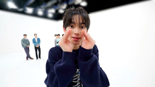 Weekly Idol | Watch Korean Series Online - KOCOWA+