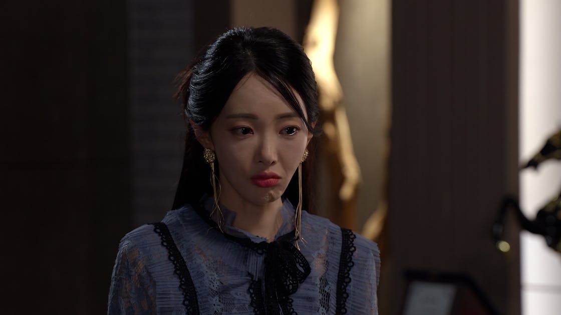 La mujer que se tragó al sol | Ver el episodio 45 en línea - KOCOWA+