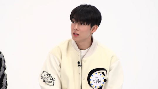 Weekly Idol | Watch Korean Series Online - KOCOWA+