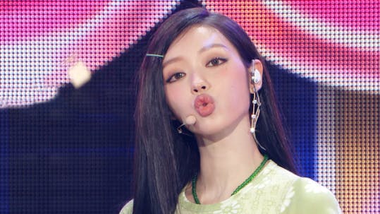 Show! Music Core | Watch Korean Series Online - KOCOWA+