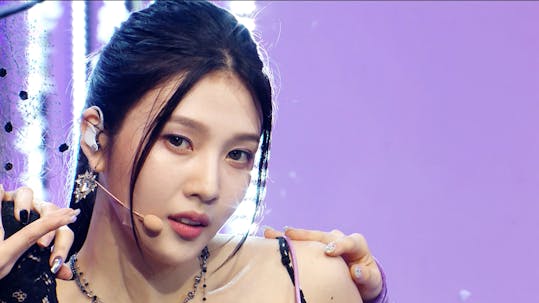 Show! Music Core | Watch Korean Series Online - KOCOWA+